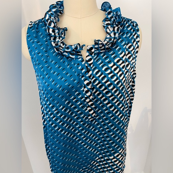 Nine West | Tops | Nine West Short Sleeve Blousecheck It Out Large ...